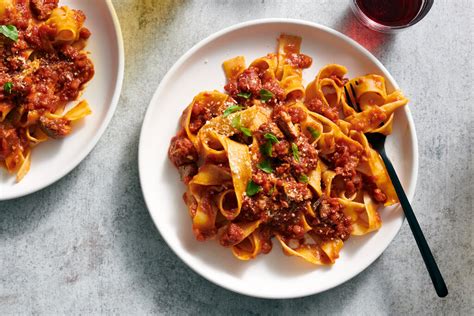 One Pot Braised Pork Ragù Recipe