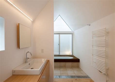Starpilots Designs Shingle Clad Tokyo Home That Can Be Split Up