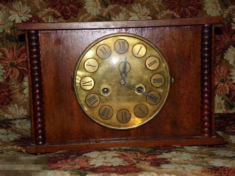 часы настольные механика с боем янтарь ссср на ходу корпус дерево в