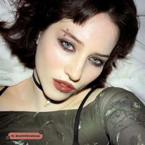 Grunge Makeup Looks