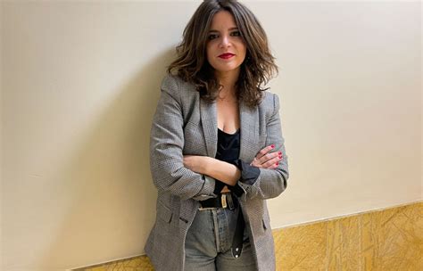 Ana Iris Simon Escritora De Feria Y Voz De La Generación Rural En España