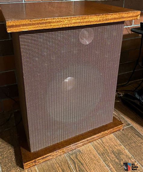 Home Stereo Floor Standing Speakers Jbl Early S Photo Us Audio Mart