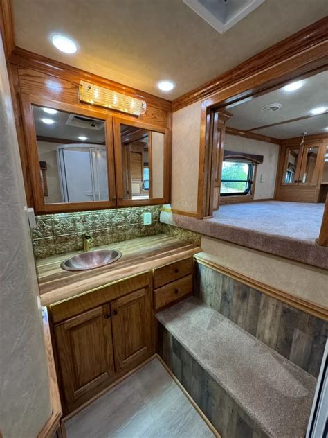 2006 Cimarron Four Horse Trailer With Living Quarters One Slide True Rv