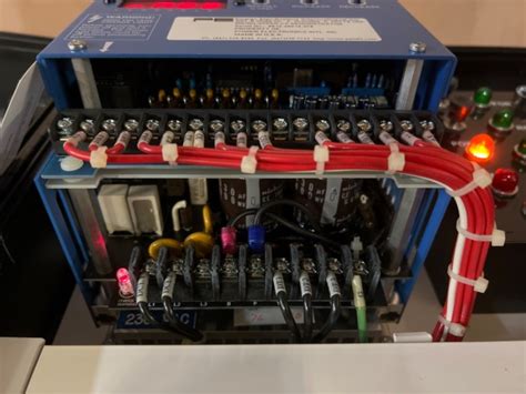 micro speed cx 3 phase a c pulse width modulated variable speed drove w