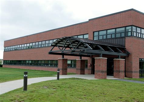 Epa Recognizes Hanscom Office Building For Energy Efficiency Hanscom