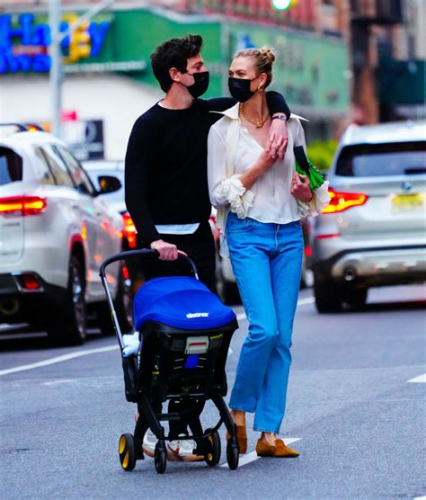 Karlie Kloss And Joshua Kushner Out In New York 04102021 Hawtcelebs