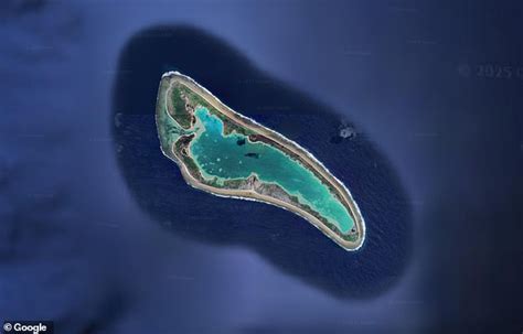 Is This Where Amelia Earharts Missing Plane Is Pilot Is Convinced He