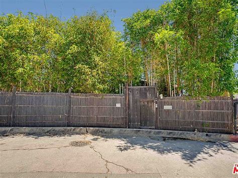 2528 Dearborn Dr Los Angeles Ca 90068 Mls 25595799 Zillow