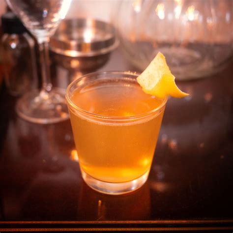 Colonel Collins Cocktail Collins Cocktail Simple Syrup Sparkling Water