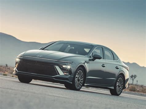 2024 Hyundai Sonata Hybrid makes more of regenerative braking - Fuel ...