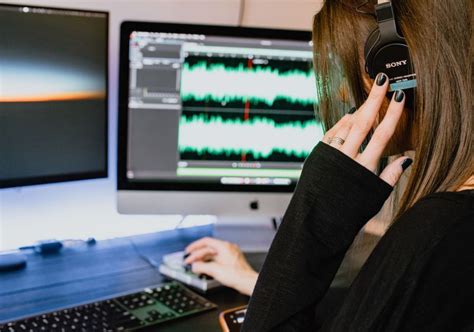 Automatically Splitting An Audio File Into Smaller Chunks Based On