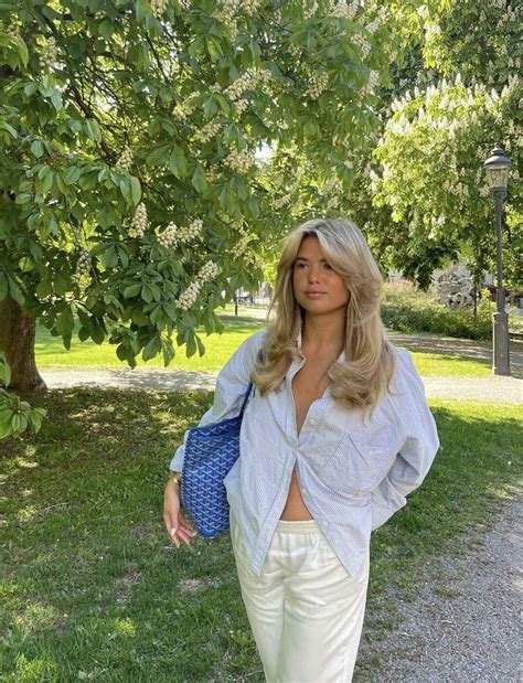 Pin By 𝙴𝚟𝚎 On Outfits Matilda Djerf Style Stockholm Fashion Fashion