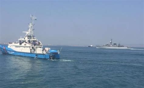 Кораб на бреговата охрана на Гърция е обстрелян от турски трафиканти