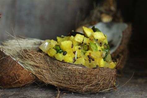 Thengai Poo Poriyal [sprouted Coconut Fry] Pâticheri