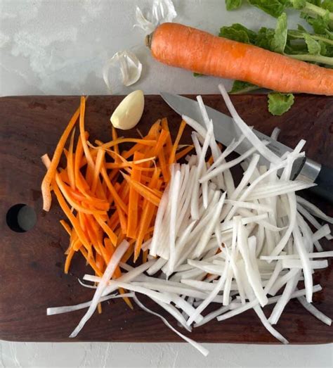 Pickled Shredded Carrots Cookinuplife