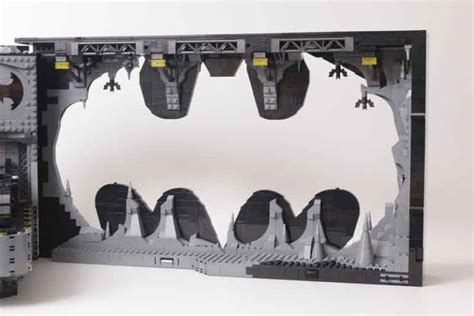 The Batman Batcave Shadow Box 76252 Technic Dc Justice League 3981pcs