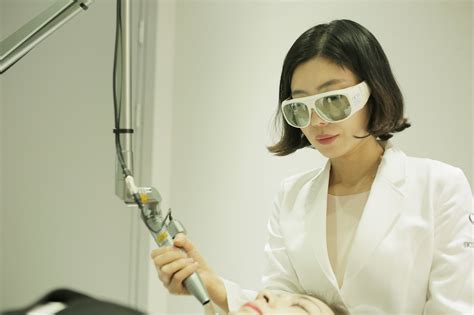 후한의원 부산 삐뚤어진 얼굴 제자리 찾기 오늘은 드디어 안면비대칭에 좋은 생활습관과 운동 제2원칙을 가지고왔습니다~ 생활습관교정 후한의원 부산점의 체계적인