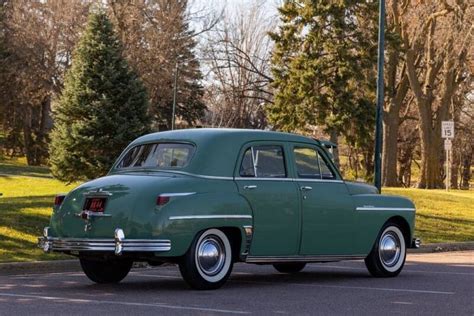 1949 Plymouth Special Deluxe 4 Door Sedan Fabricante Plymouth