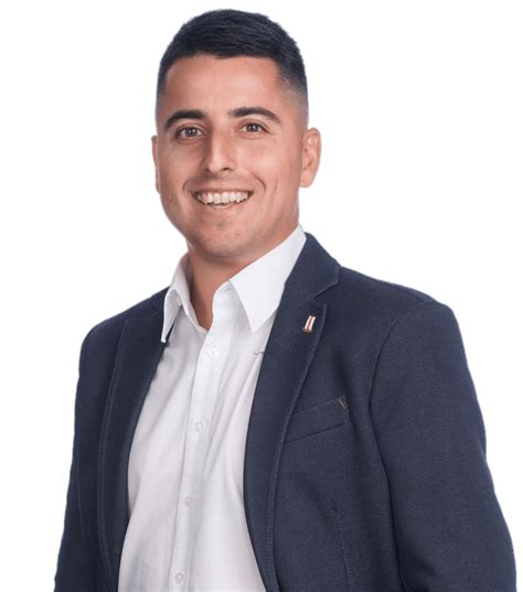 Купи имот — Агенция за недвижими имоти Варна Екипът