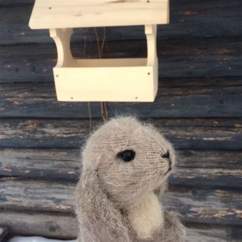 Зайка Вязанная игрушка Игрушки Заяц Спица