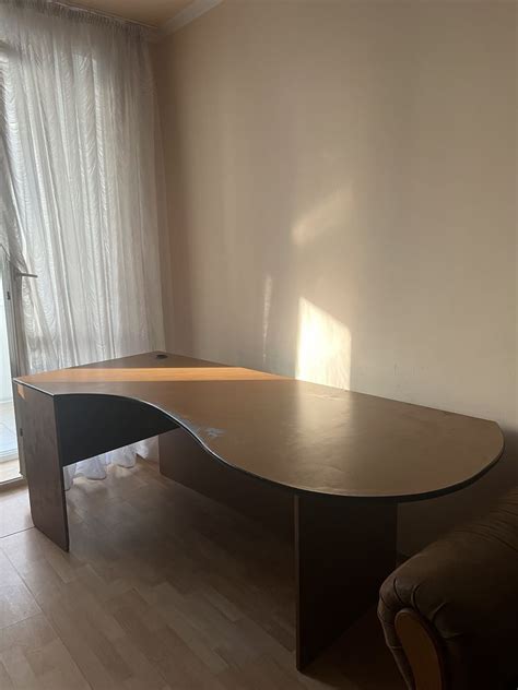 Продам компʼютерний стіл 500 грн Офісні меблі Гаї Гречинські на Olx