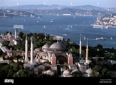 Hagia Sofia Moschee Aus Der Luft Fotos Und Bildmaterial In Hoher