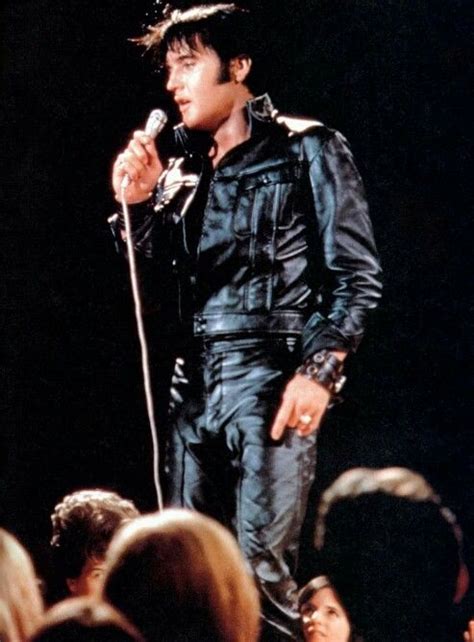 Pin By Cheryl Loban On I Love Elvis Elvis Presley Photos Elvis