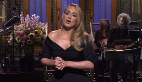 Adele Ad Snl Shock Lei Bellissima Ma Lalbum Non é Pronto Ecco Il Video