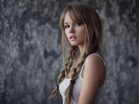 Anastasia Date The Complete Guide And Review Kings Of Russia