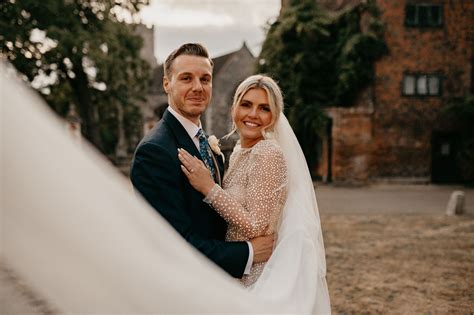 Hatfield House Hospitality Same Sex Friendly Landmark Or Historical Wedding Venue In Hatfield