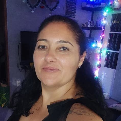 Isabelle Gonzaga Isabelle Milene • Threads Say More