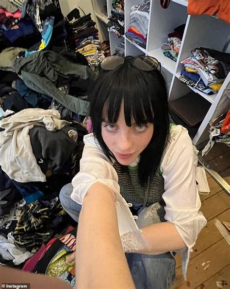 Billie Eilish Goes On A Spending Spree At Vintage Designer Stores In Billie Eilish Goes On A Spending Spree At Vintage Designer Stores In