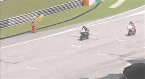 Conceptual Planar Kinetics How To Maintain The Position Physics Forums