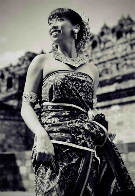 Maya Watono Srikandi Bumn Penggerak Ekosistem Pariwisata Indonesia