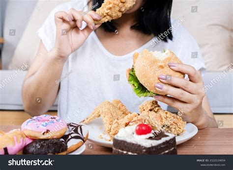 444165 동양인 과식 이미지 스톡 사진 및 벡터 Shutterstock