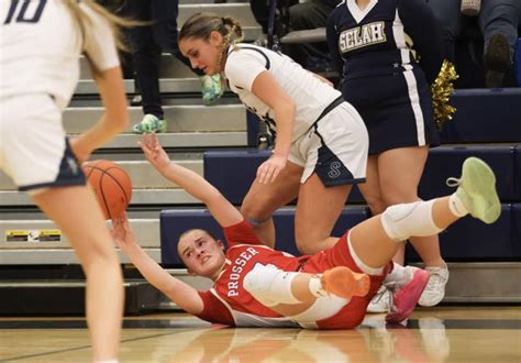 Herbie Wrights Drive To Succeed Paying Dividends At Prosser Prep