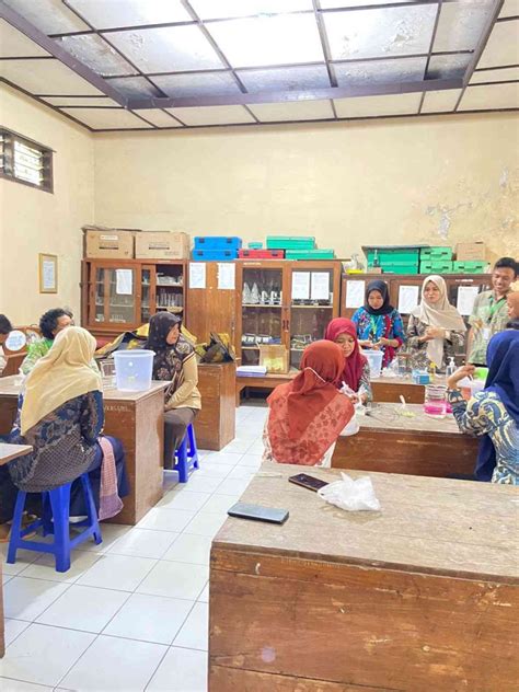 Mewujudkan Program Sdgs Di Lingkungan Sekolah Melalui Program Kampus