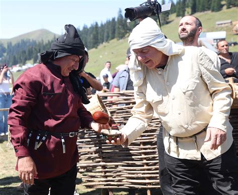 ვასილ ჩიგოგიძე Vasil Chigogidze სოფელ ჩიბათში ქალთა ლიგის მე 5 ტურის საფეხბურთო მატჩს