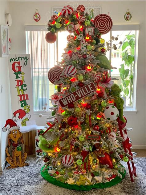 Grinch Christmas Tree Christmas Tree Decorations Diy Christmas Tree