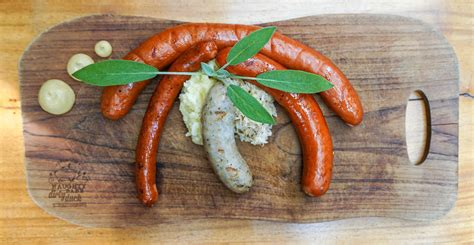 Eat Drink Kl Naughty Babe Dirty Duck Kl S Prime Purveyor Of Pork