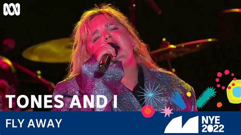 Tones And I Fly Away Sydney New Years Eve 2022 Abc Tv Iview