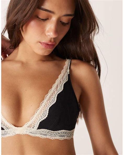 Free People Lace Trim Plunge Bra In Black Lyst Uk