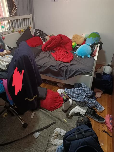 Oc First Time Ive Cleaned My Room And Made My Bed In Months R