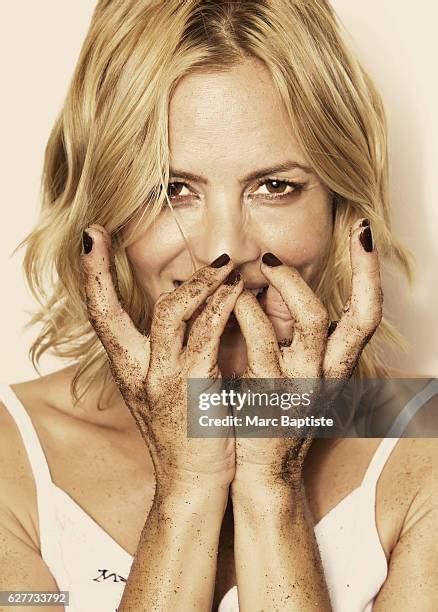 Portrait Session With Maria Bello Photos And Premium High Res Pictures