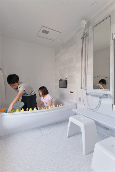 築26年戸建リノベ おじいちゃん、一緒にお風呂入ろう！｜東京、神奈川、埼玉のリフォームプライスのリフォーム施工事例