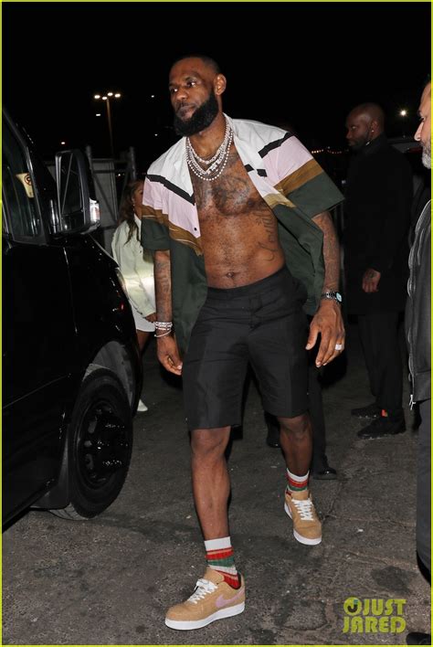 Lebron James Wears His Shirt Unbuttoned Flashes Body At Super Bowl After Party Photo 4706008