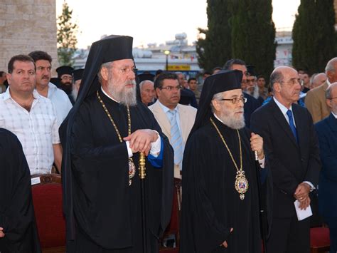 Η πολύπαθη Κύπρος