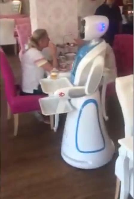See The Robot Waitress Introduced In Uk Restaurant Sciencetechnology