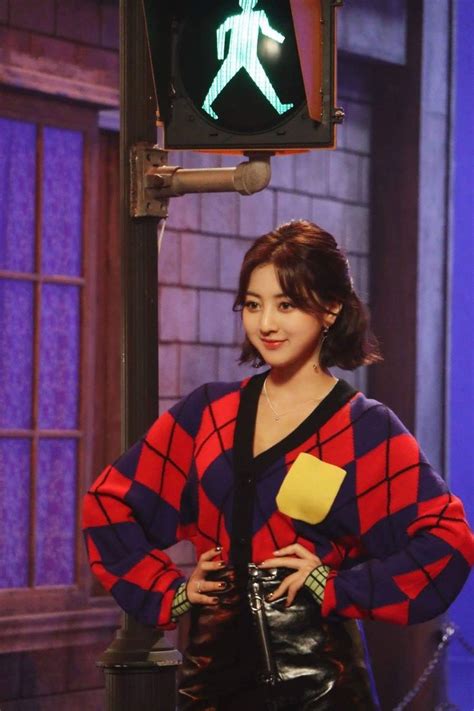 Twice Jihyo Yesoryes Behind スタイル ジヒョ トゥワイス