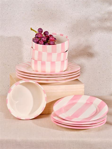 The Pink Iris Set Complete NinÉ